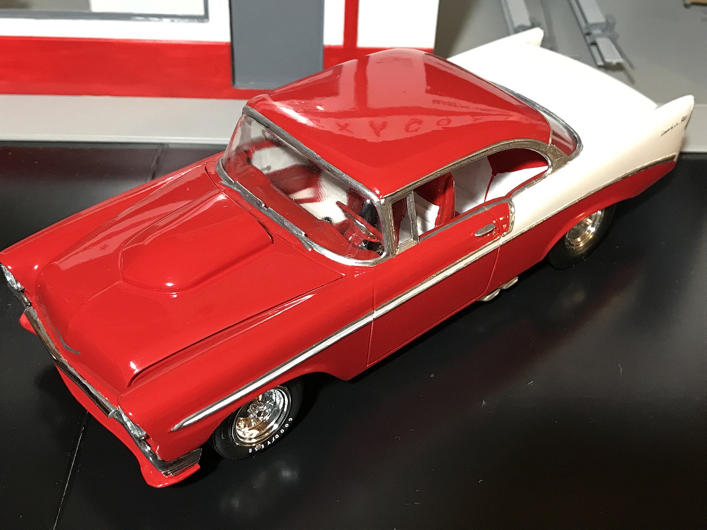 NYA 1 24 1956 Chevy Custom Plastic Model Car Kit 1 25 Scale