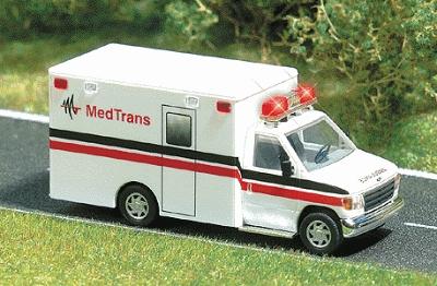 Busch Mercedes-Benz Sprinter Passenger Van HO Scale Model Railroad ...