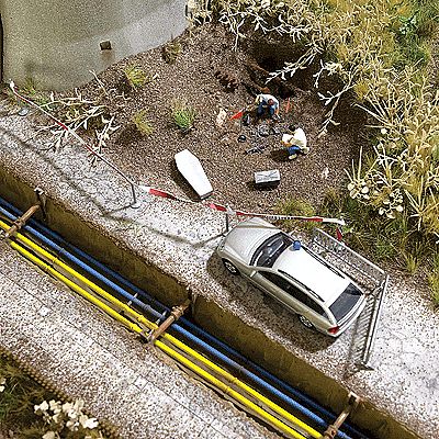 Busch Peat Bog Crime Scene HO Scale Model Railroad Roadway Accessory #7723