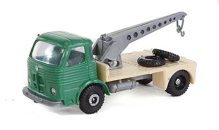 EKO Pegaso Comet Tow Truck - HO-Scale #2142