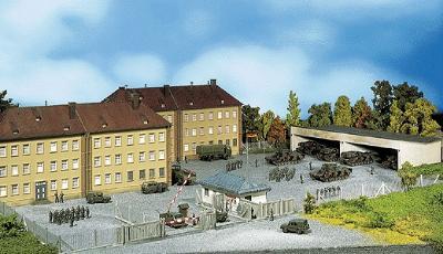 Faller Military Base Set #1 - Kit Guard Shack, Three-Stall Vehicle Shed ...