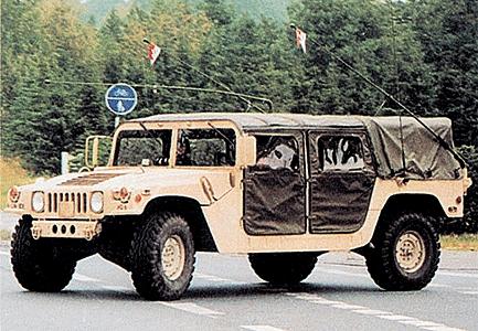 Herpa US/NATO Hummer (Desert Tan w/green top & doors) HO Scale Model ...