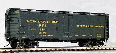 Intermountain R-40-10 Refrigerator Car Pacific Fruit Express HO Scale ...