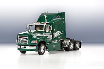 Italeri Ford Aeromax L9000 Plastic Model Truck Kit 1/24 Scale #553891