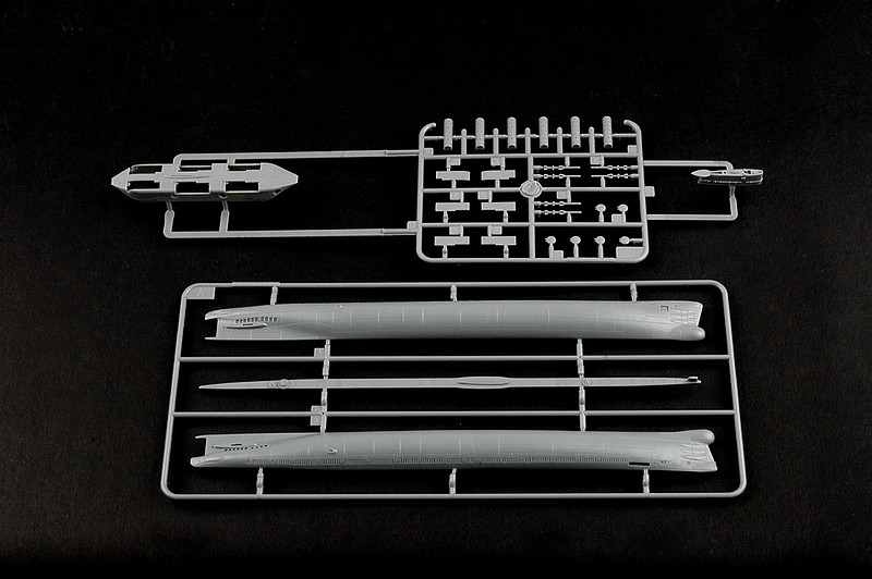 PLA Navy Type 033G Wuhan Submarine -- Plastic Model Military Ship Kit ...