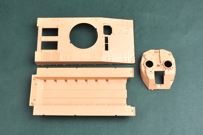 CV90-40 IFV -- Plastic Model Military Vehicle Kit -- 1/35 Scale ...