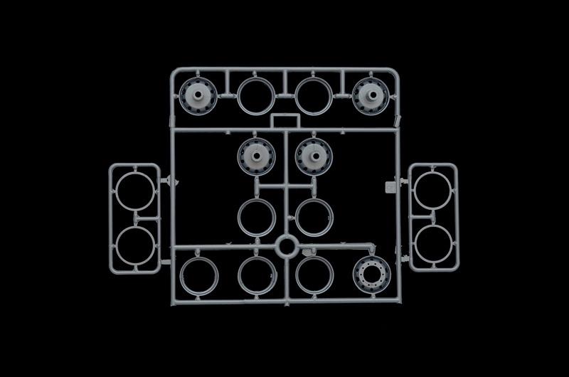 Ford Aeromax L9000 -- Plastic Model Truck Kit -- 1/24 Scale -- #553891 ...