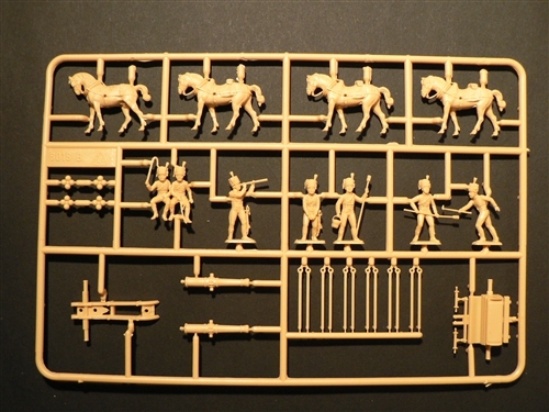 Napoleonic War French Artillery -- Plastic Model Military Figure Kit ...