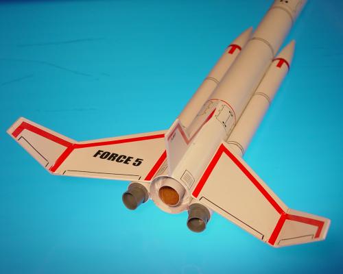 Force 5 Model Rocket Kit pictures by John ( Hobbylinc )