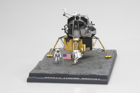 1/70 Apollo Space Craft pictures by John ( Hobbylinc )