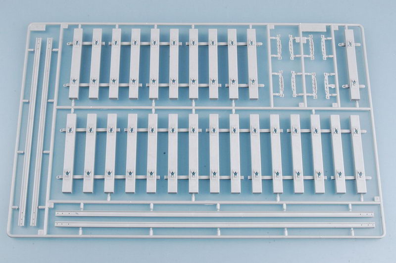 BR52 Kriegslocomotive Armored Steam Locomotive -- Plastic Model Train ...