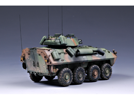 USMC LAV-25 Piranha -- Plastic Model Military Vehicle Kit -- 1/35 Scale ...