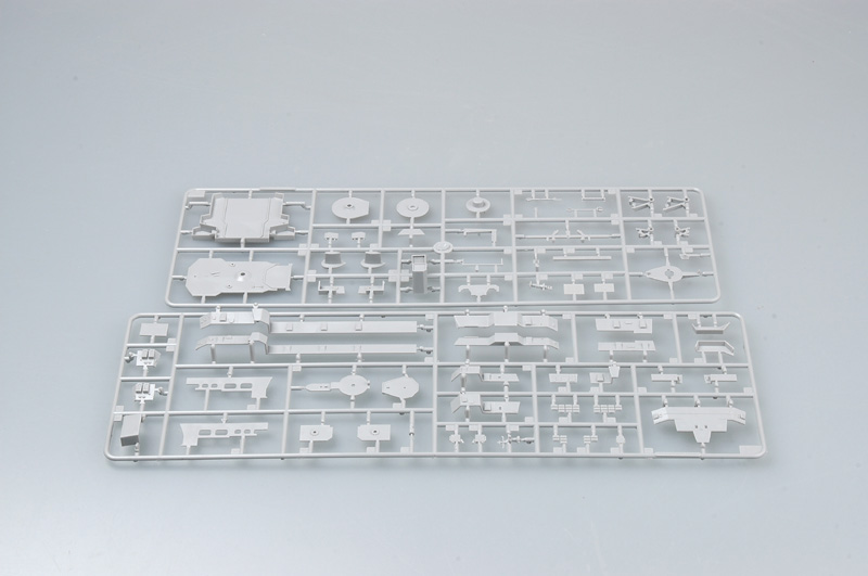 Russian Pyotr Velikiy Battle Cruiser -- Plastic Model Ship Kit -- 1/350 ...