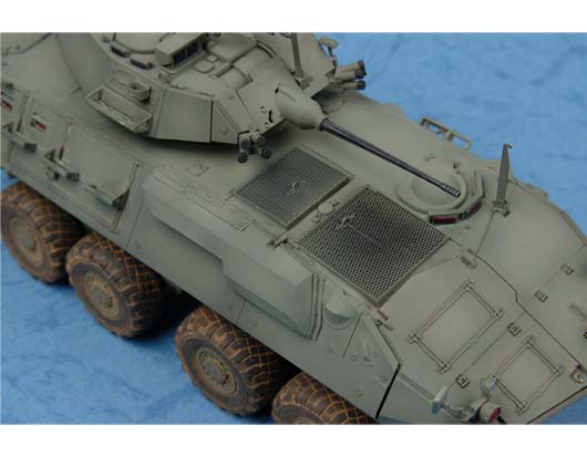LAV-A2 8x8 Light Armored Vehicle -- Plastic Model Military Vehicle Kit ...