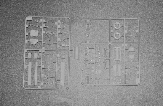 German SPW-70 Armored Personnel Carrier -- Plastic Model Military ...