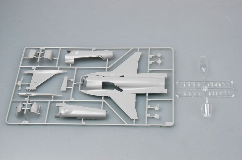 Chinese FC1 Fierce Dragon (Pakistani JF17 Thunder) -- Plastic Model ...