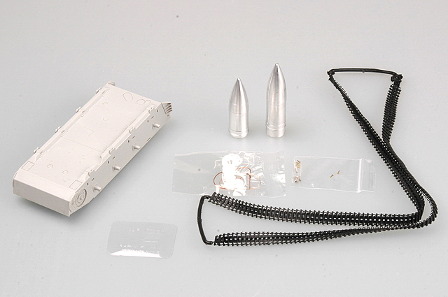 Panzerkampfwagen IV D/E -- Plastic Model Military Vehicle Kit -- 1/35 ...