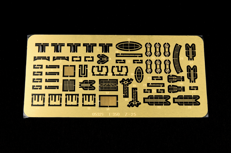 German Zerstorer Z25 Destroyer 1944 -- Plastic Model Military Ship -- 1 ...