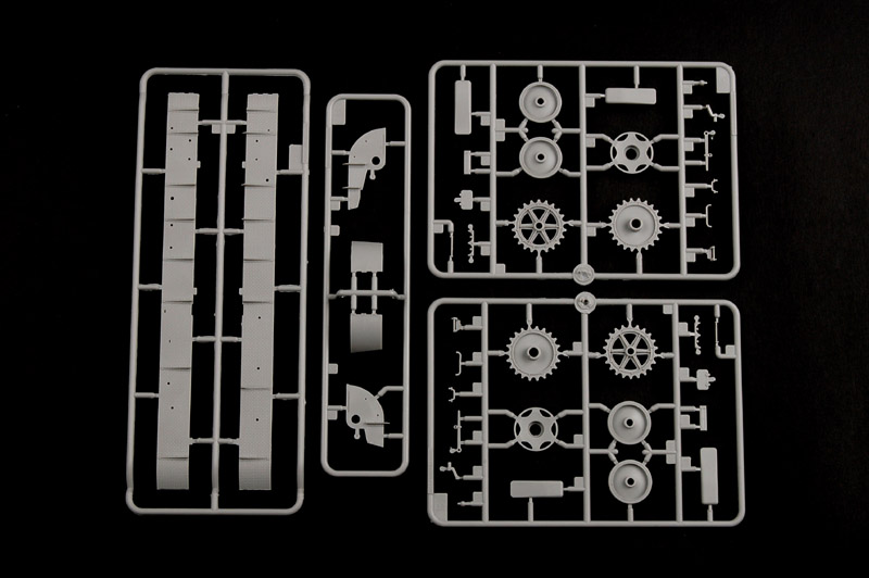 German NBFZ Nr.1 Rheinmetall Heavy Tank -- Plastic Model Kit -- 1/35 ...