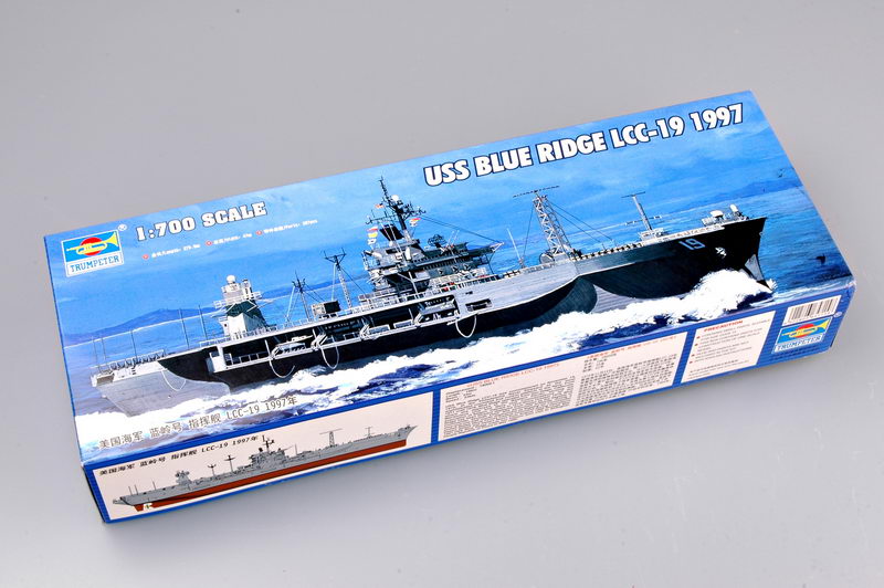 USS Blue Ridge LCC19 Command Ship 1997 -- Plastic Model Military Ship ...