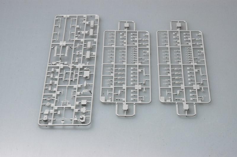 USS Astoria CA34 Heavy Cruiser 1942 -- Plastic Model Military Ship -- 1 ...