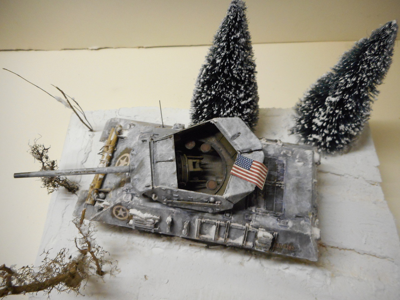 M10 Tank Destroyer -- Plastic Model Tank Destroyer Kit -- 1/35 Scale ...