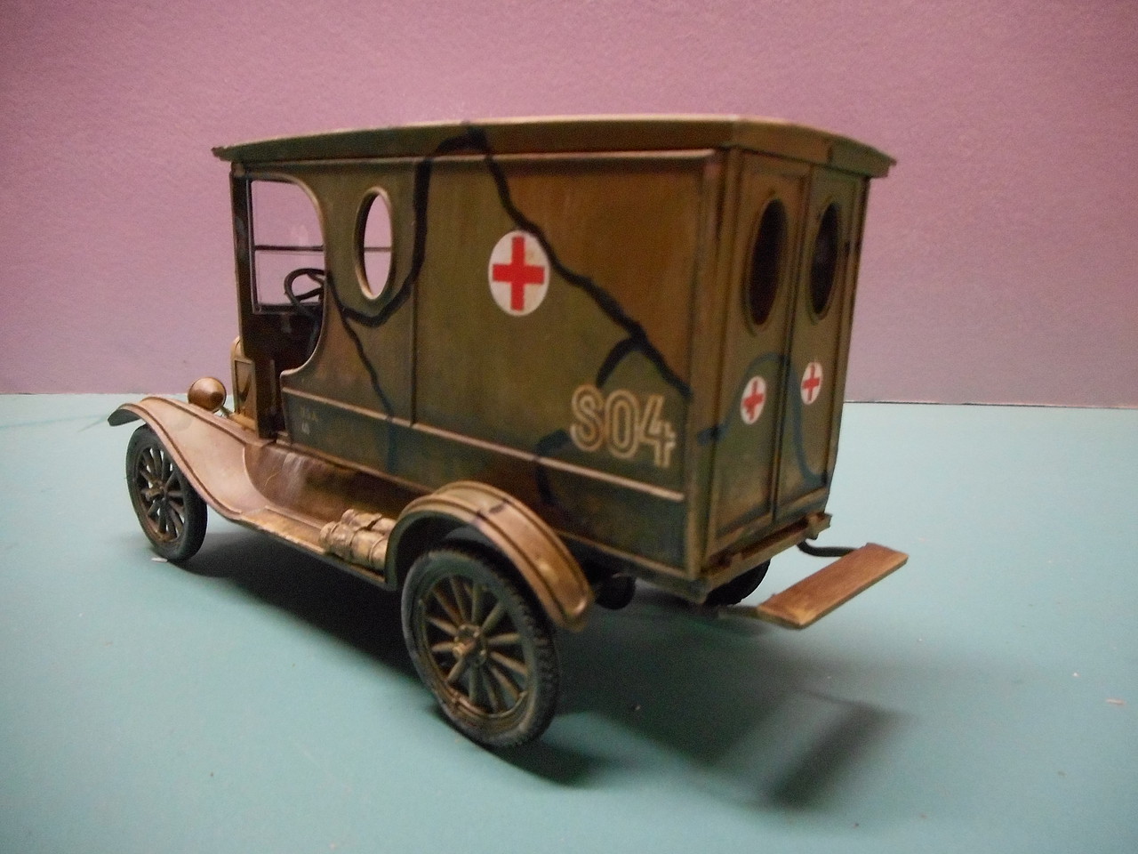 1923 Ford Model T Delivery -- Plastic Model Vehicle Kit -- 1/25 Scale ...