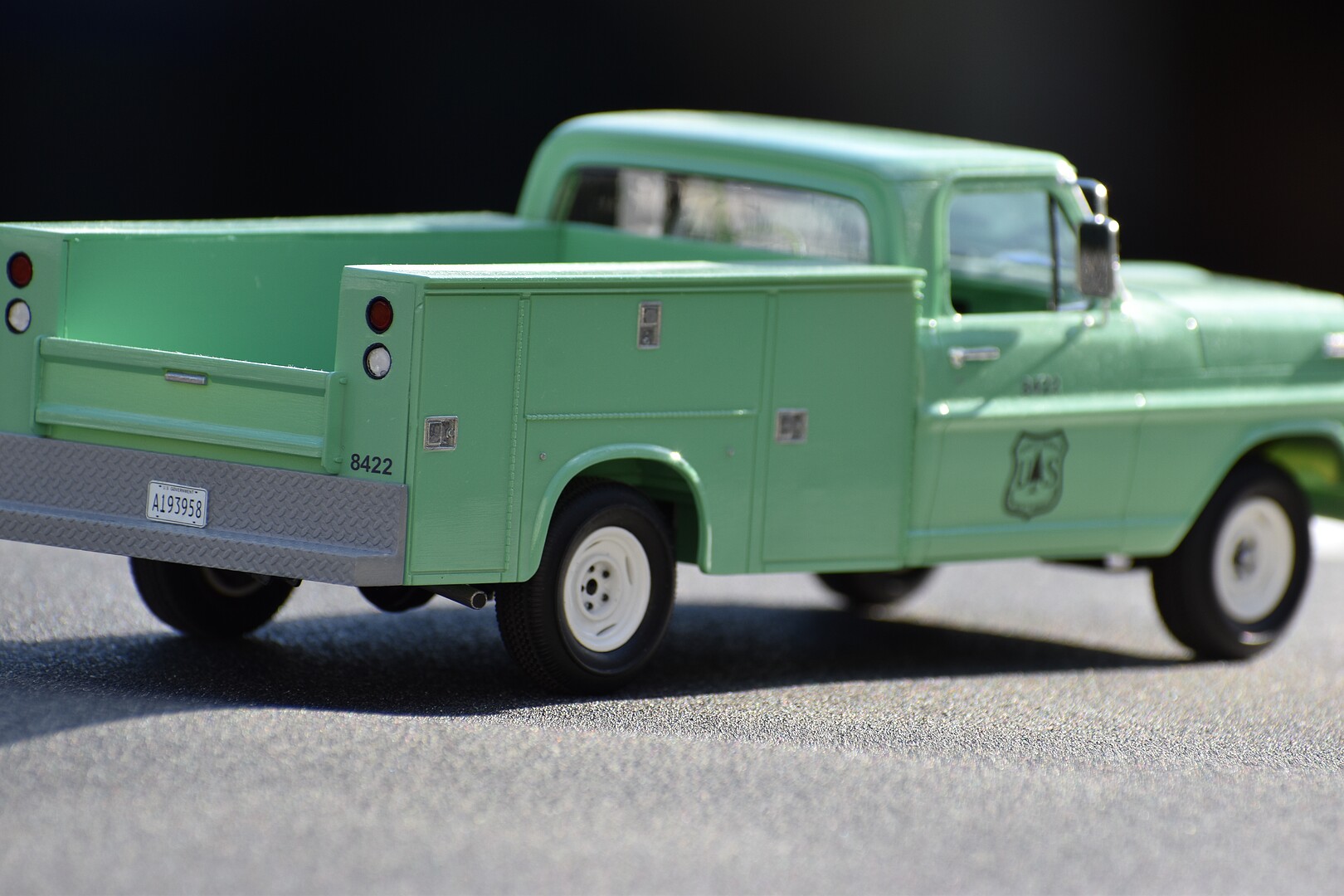 1967 Ford F100 Service Bed Pickup Truck -- Plastic Model Vehicle Kit ...