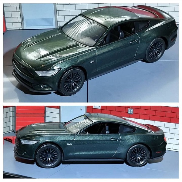 2015 Ford Mustang GT -- Plastic Model Car Snap Kit -- 1/25 Scale ...