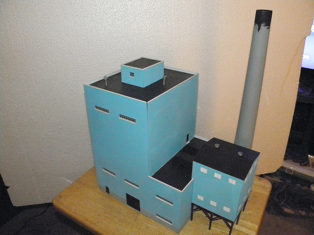 Metro Power & Light - Kit - 13-7/8 x 10 x 13'' -- HO Scale Model ...