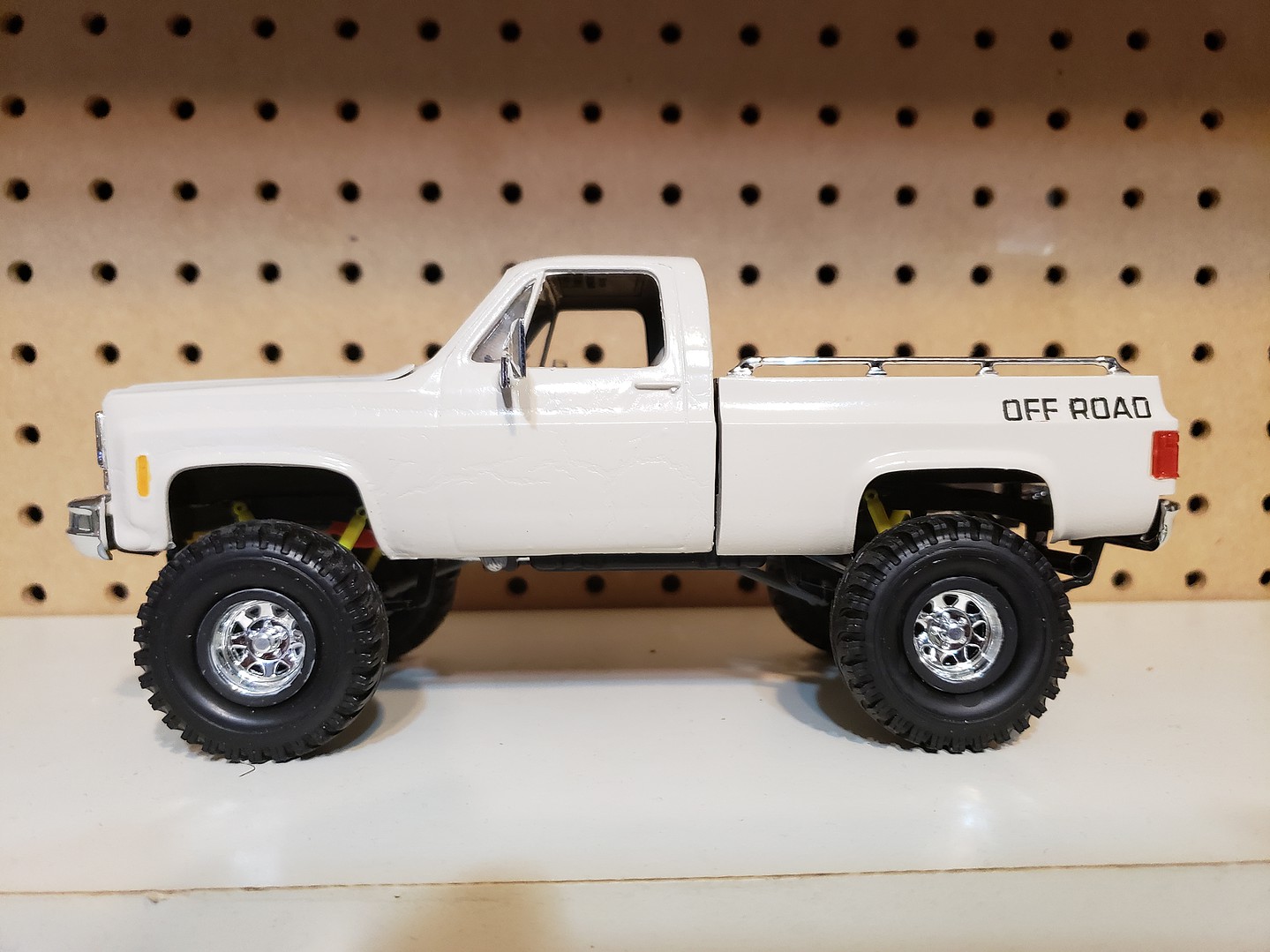 Gallery Pictures Revell-Monogram 1978 GMC Pickup Plastic Model Truck ...
