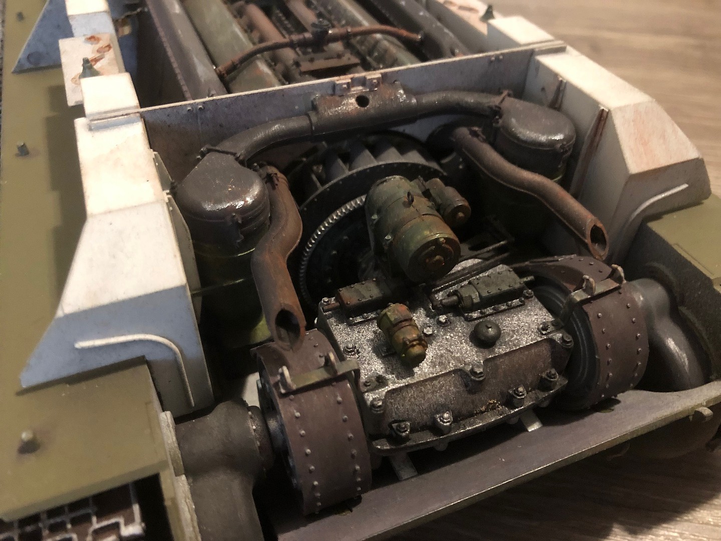 Russian Tank T34/76 Model 1943 -- Plastic Model Military Vehicle Kit ...