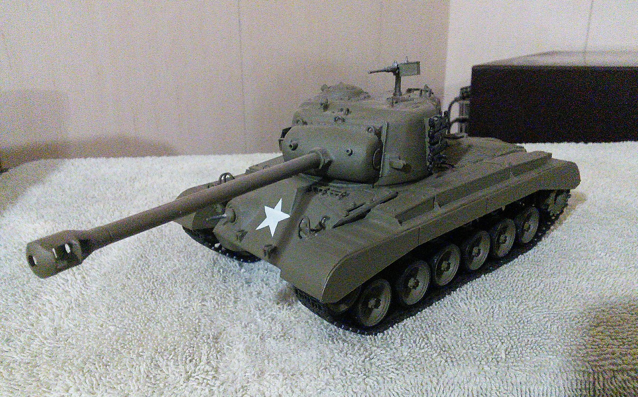 M26 Pershing Heavy Tank -- Plastic Model Military Vehicle Kit -- 1/35 ...