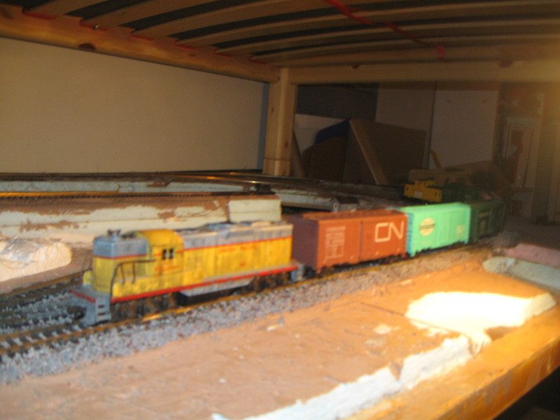 40' Single-Door Steel Boxcar Kit New York Central -- HO Scale Model ...