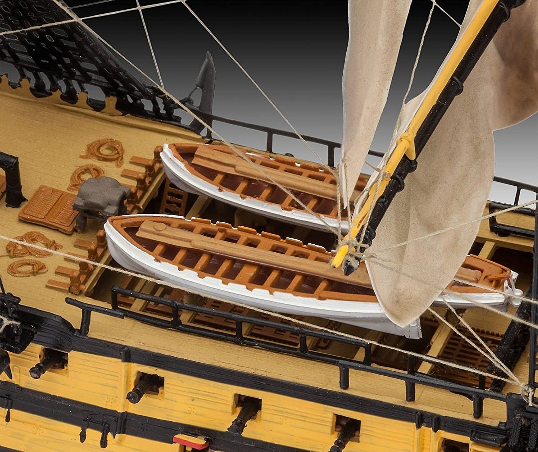 HMS Victory -- Plastic Model Sailing Ship Kit -- 1/225 Scale -- #05408 ...