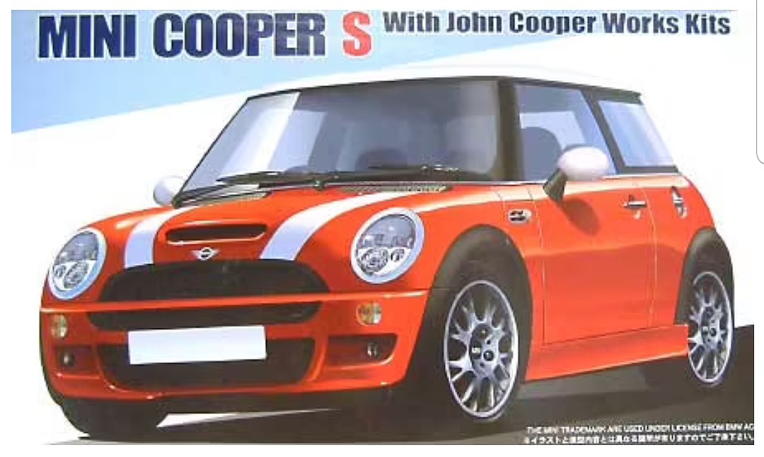 BMW MINI COOPER S WORKS -- Plastic Model Car Vehicle Kit -- 1/24 Scale ...