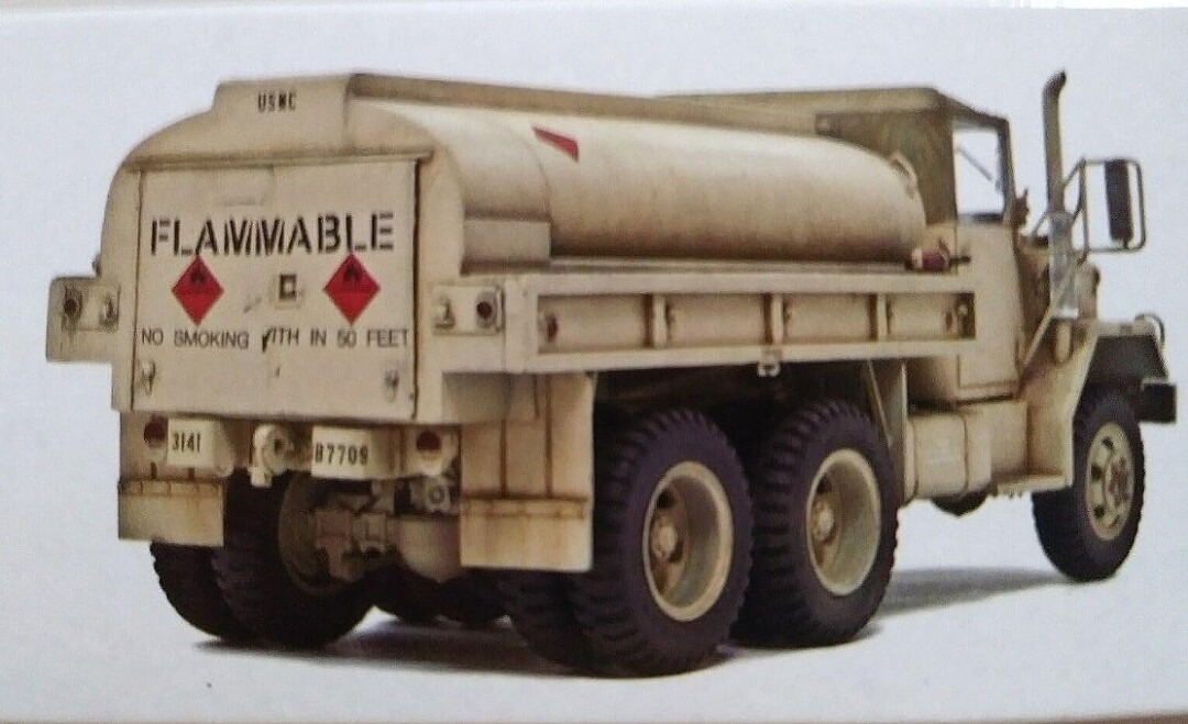 M49A2C Fuel Tanker -- Plastic Model Military Tanker Kit -- 1/35 Scale ...