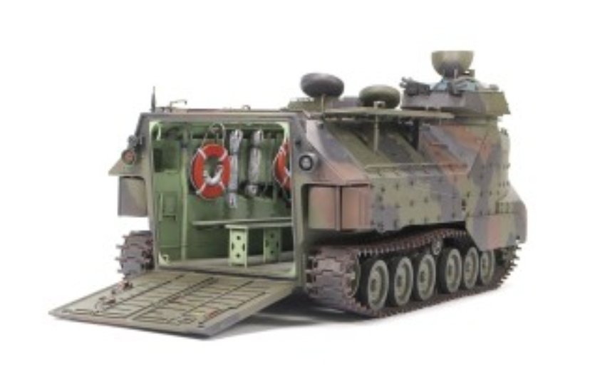 ROC Marine AAVP7A1 Amphibious Assault Vehicle -- Plastic Model ...