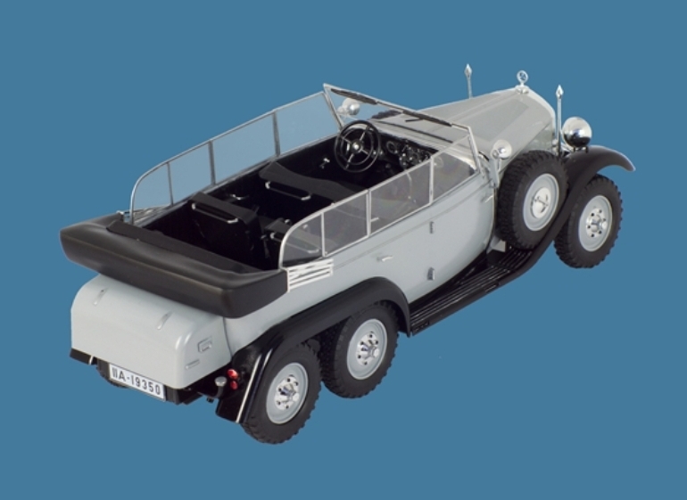 Type G4 1935 Production German Personnel Car -- Plastic Model Military ...