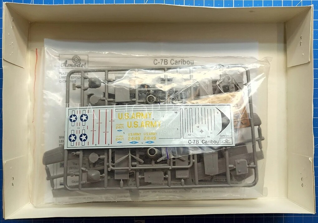C7B Caribou Cargo Aircraft -- Plastic Model Airplane Kit -- 1/144 Scale ...