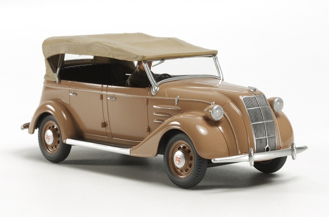 Toyota Model AB Phaeton -- Plastic Model Military Vehicle Kit -- 1/35 ...