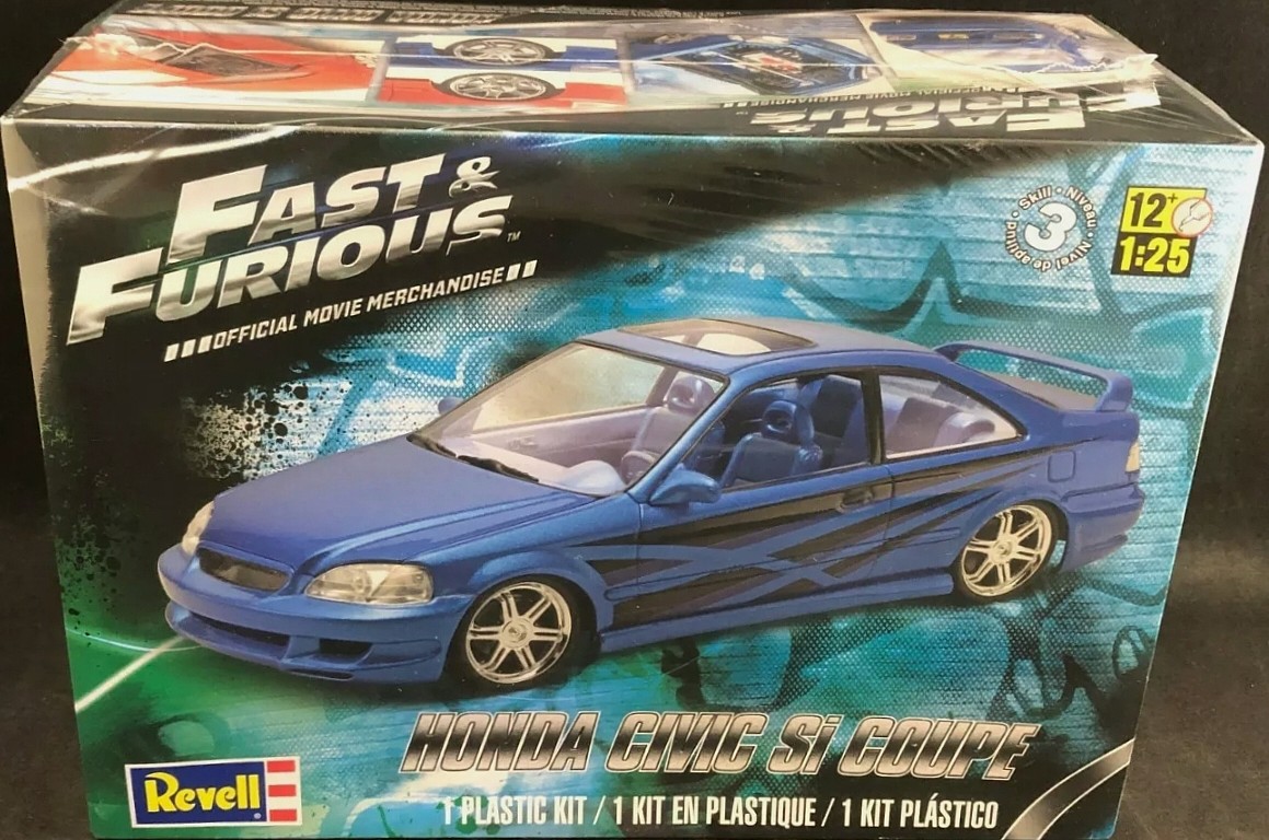 Honda Civic Si Coupe -- Plastic Model Car Kit -- 1/25 Scale -- #854331 ...