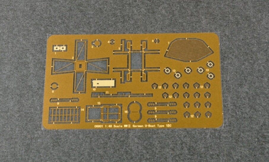German DKM VIIC U-552 U-Boat -- Plastic Model Military Ship Kit -- 1/48 ...