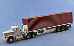 Trumpeter US M915 Army Truck with 40' Container Trailer Plastic Model ...