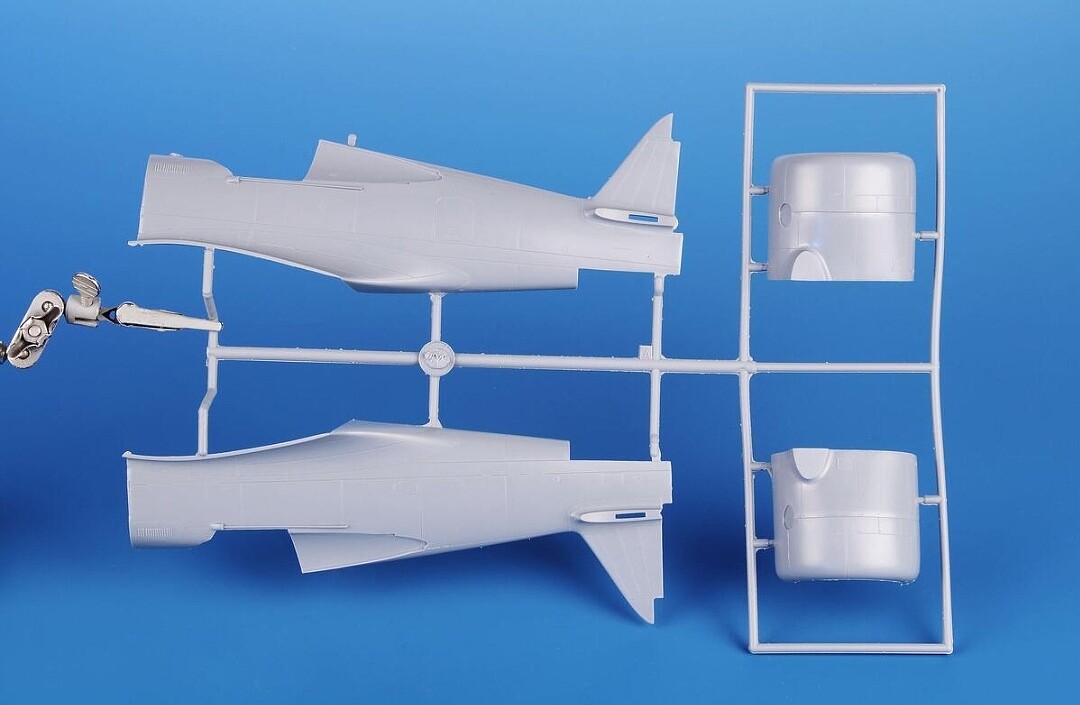 Mohawk Mk IV Hawk Fighter with Cyclone Engine -- Plastic Model Airplane ...