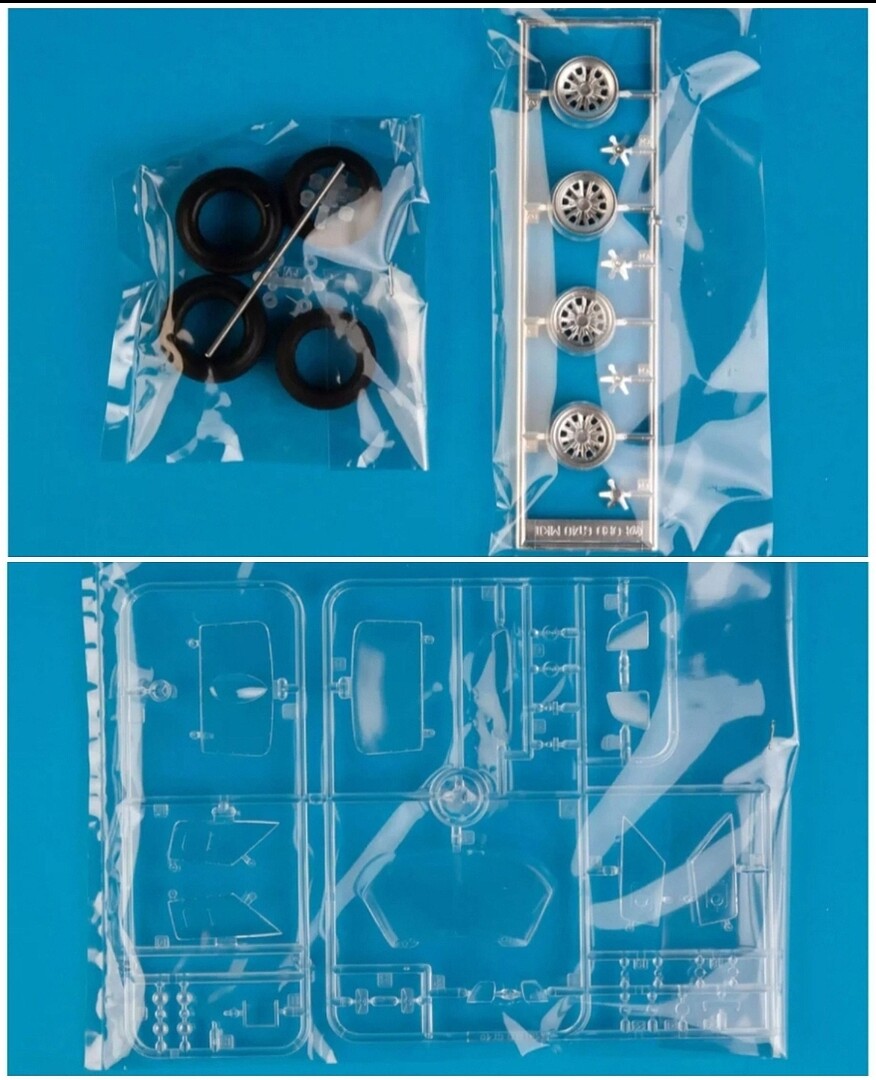Ford GT40 Mk II #2 1966 LeMans Race Car -- Plastic Model Car Kit -- 1/ ...