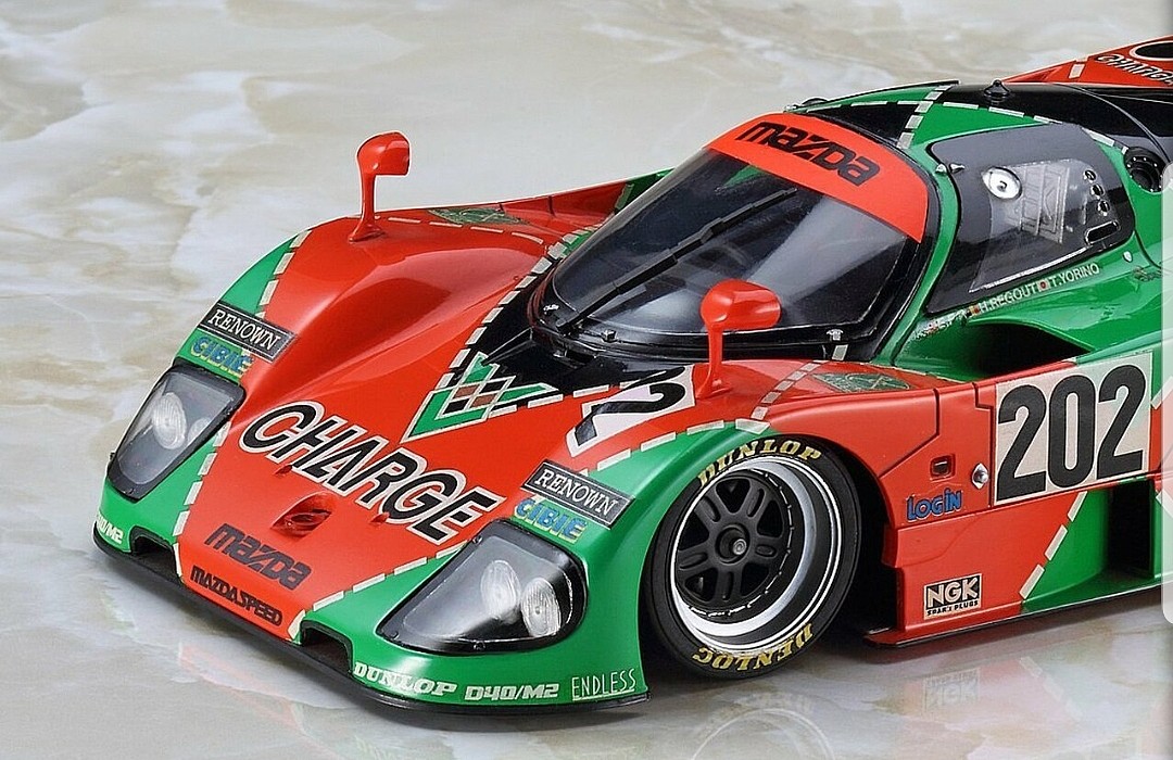 Charge Mazda 767B -- Plastic Model Car Kit -- 1/24 Scale -- #20312 ...