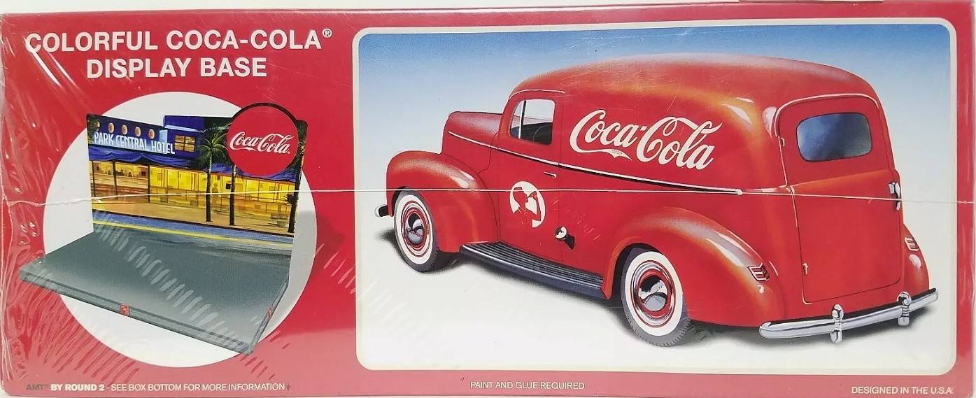 1940 Ford Sedan Delivery Coca Cola -- Plastic Model Truck Kit -- 1/25 ...