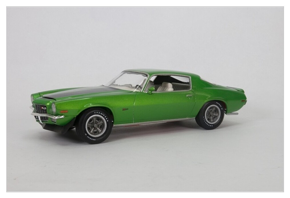 1970 Camaro Z28 Full Bumper -- Plastic Model Car Kit -- 1/25 Scale ...