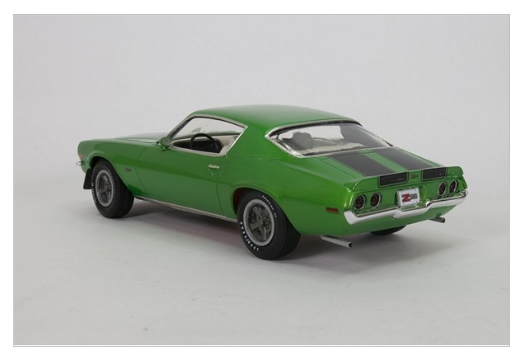 1970 Camaro Z28 Full Bumper -- Plastic Model Car Kit -- 1/25 Scale ...